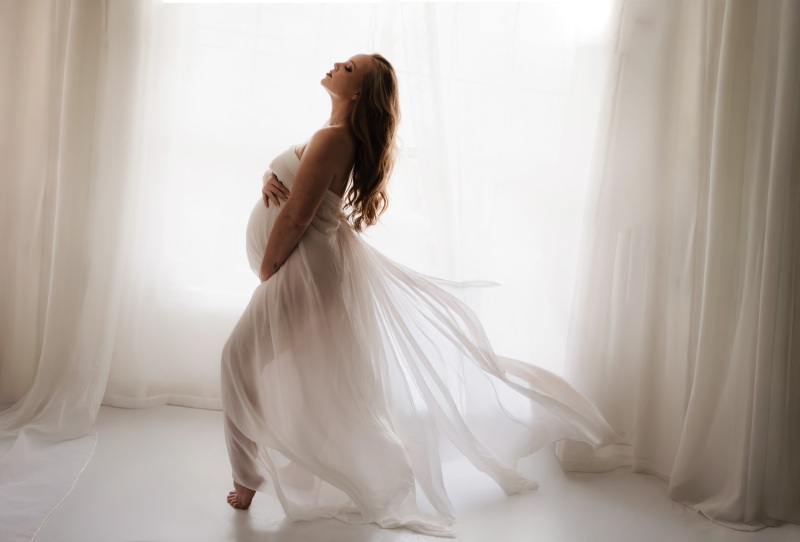 Maternity Portraits - Jessica Roop Beauty and Boudoir