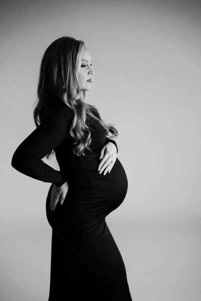 Maternity Portraits - Jessica Roop Beauty and Boudoir